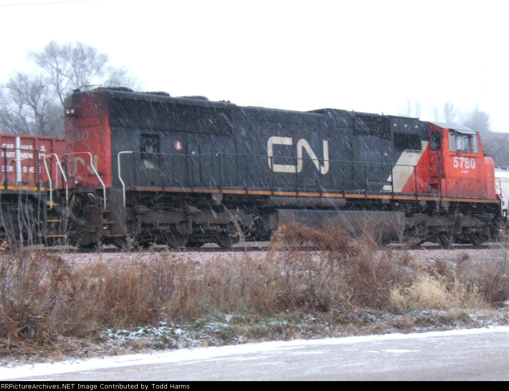 CN 5780